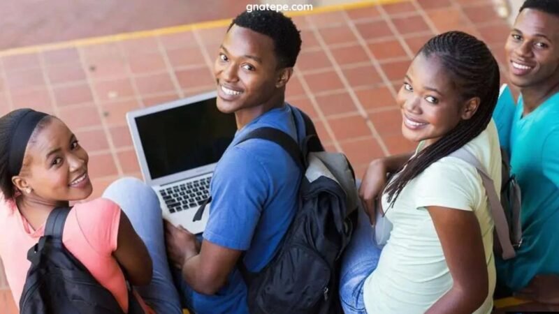 Meilleures activités secondaires pour les étudiants en 2023 : Top 10 des plus lucratives - Gnatepe